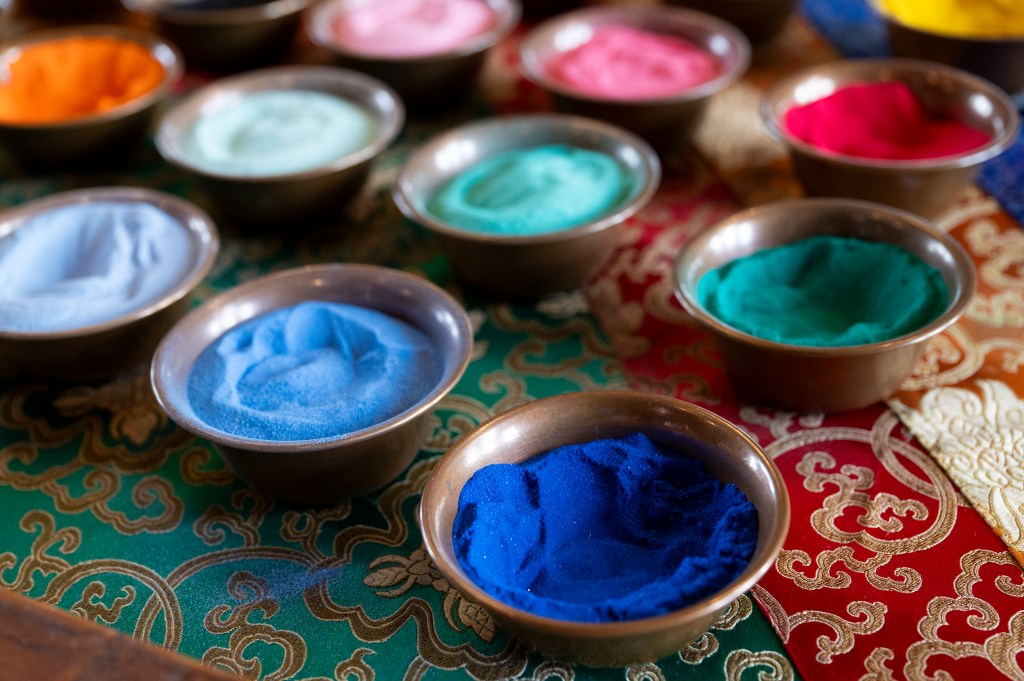 Tibetan monks create — then destroy — intricate sand mandala at UMass ...